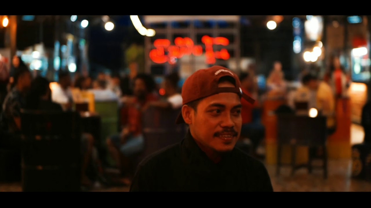 Ambon 1999 - YouTube