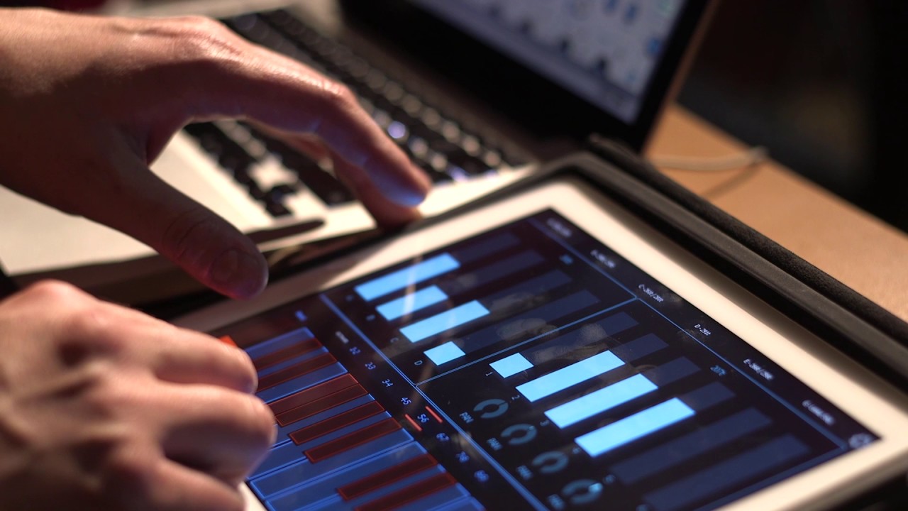 Cloudlab 200t Improv. (Reaktor Buchla Based) - YouTube