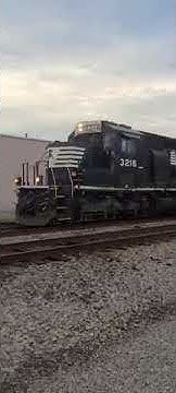 NS SD40-2 #3216 on its way to Lamberts point. - YouTube