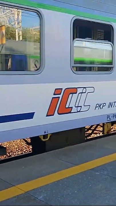 Odjazd EP07-1027 ze stacji Olsztyn Główny #trainspotting - YouTube