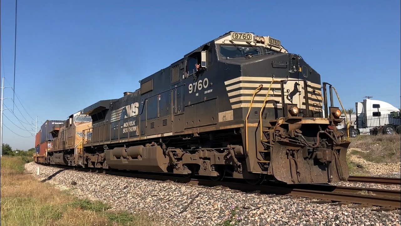 NS 9760: Train IFWMN near Fort Worth, TX (October 6, 2021) - YouTube