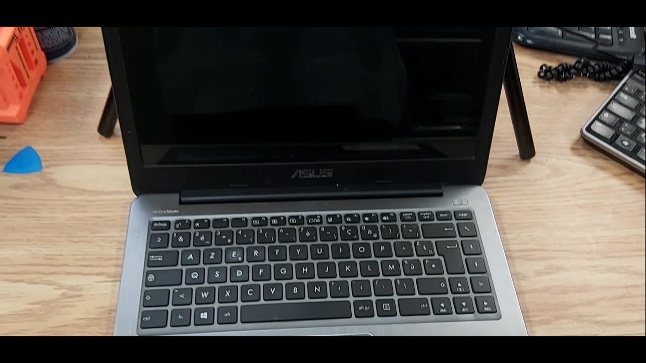 ASUS E403S battery and speaker replacement (changement batterie et haut ...