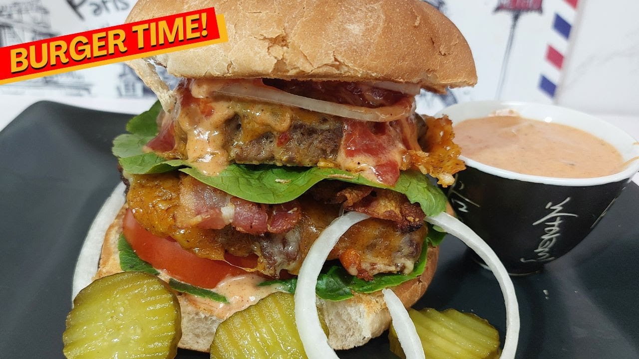 Tasty Homemade Smash Burger With Sauce |The Ultimate Football Burger ...