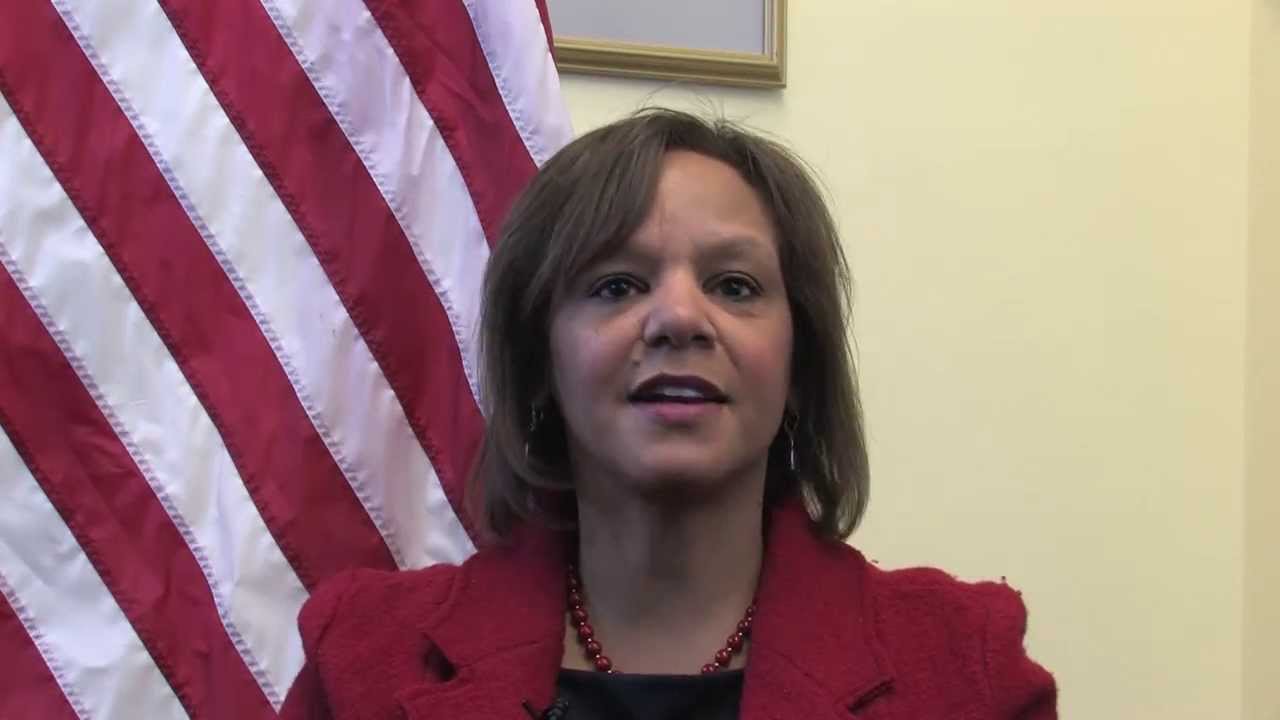 Congresswoman Robin Kelly's Response to the State of the Union - YouTube