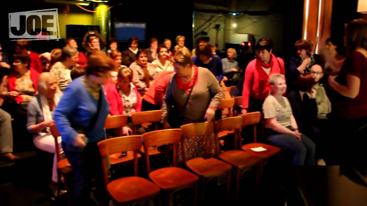 Elke Van Mello in De Laatste Show - YouTube