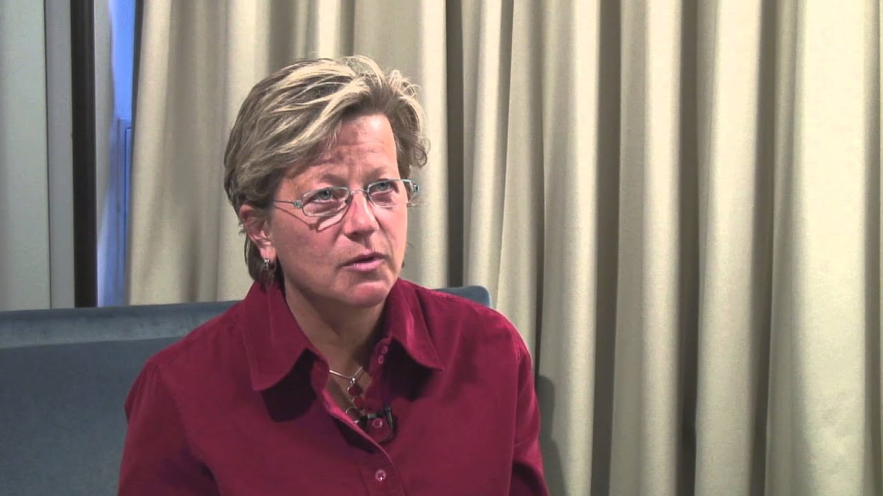 How This Naturopath Treats Cancer - YouTube