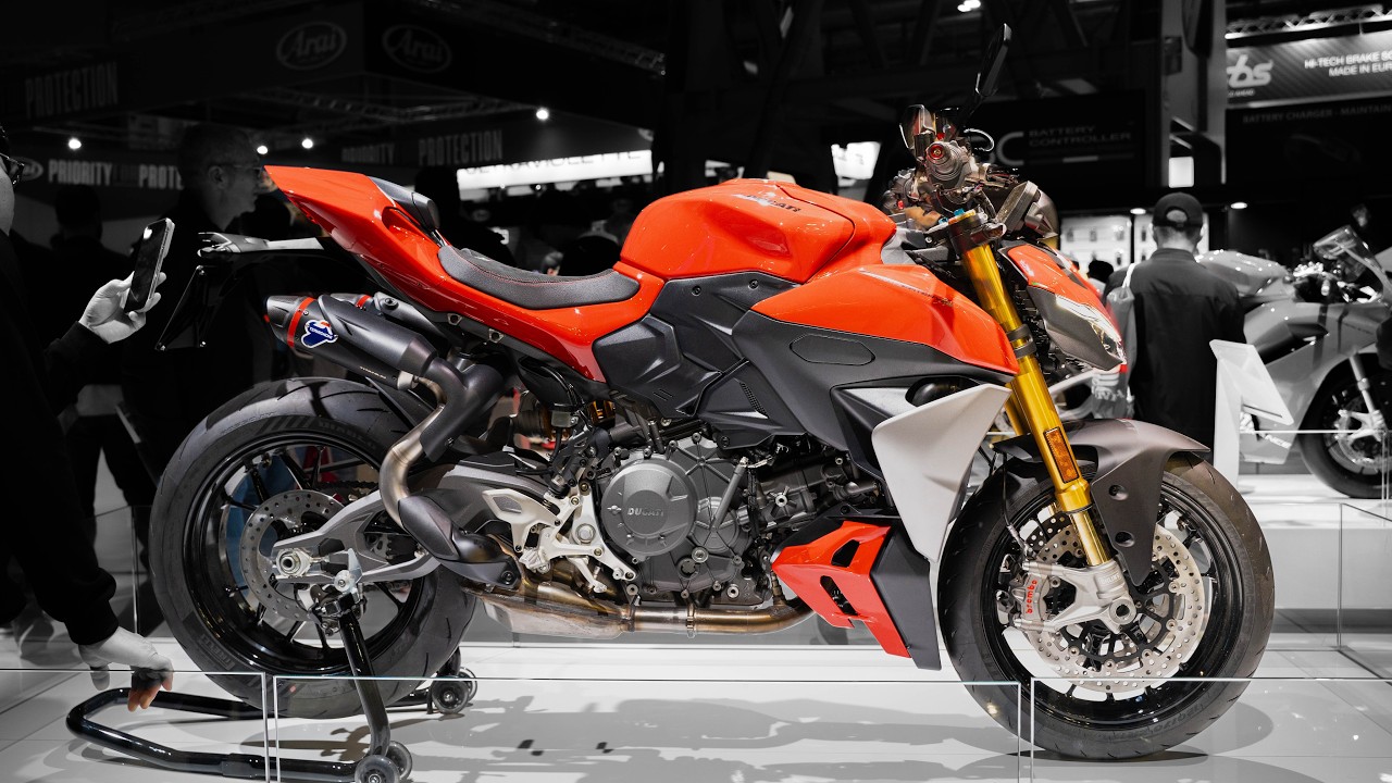 DUCATI STREETFIGHTER V2s and V2 2025 | FIRST LOOK AND IMPRESSION - YouTube