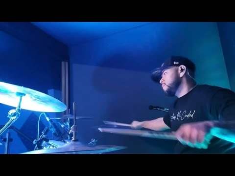 Santo - UPPERROOM , Nick Gaggero , Lucas Conslie | Yvonne Muñoz ...