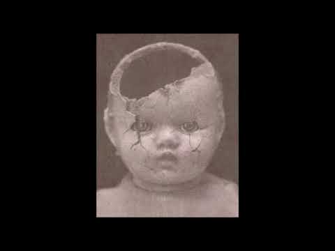 Muñeca Mala - YouTube