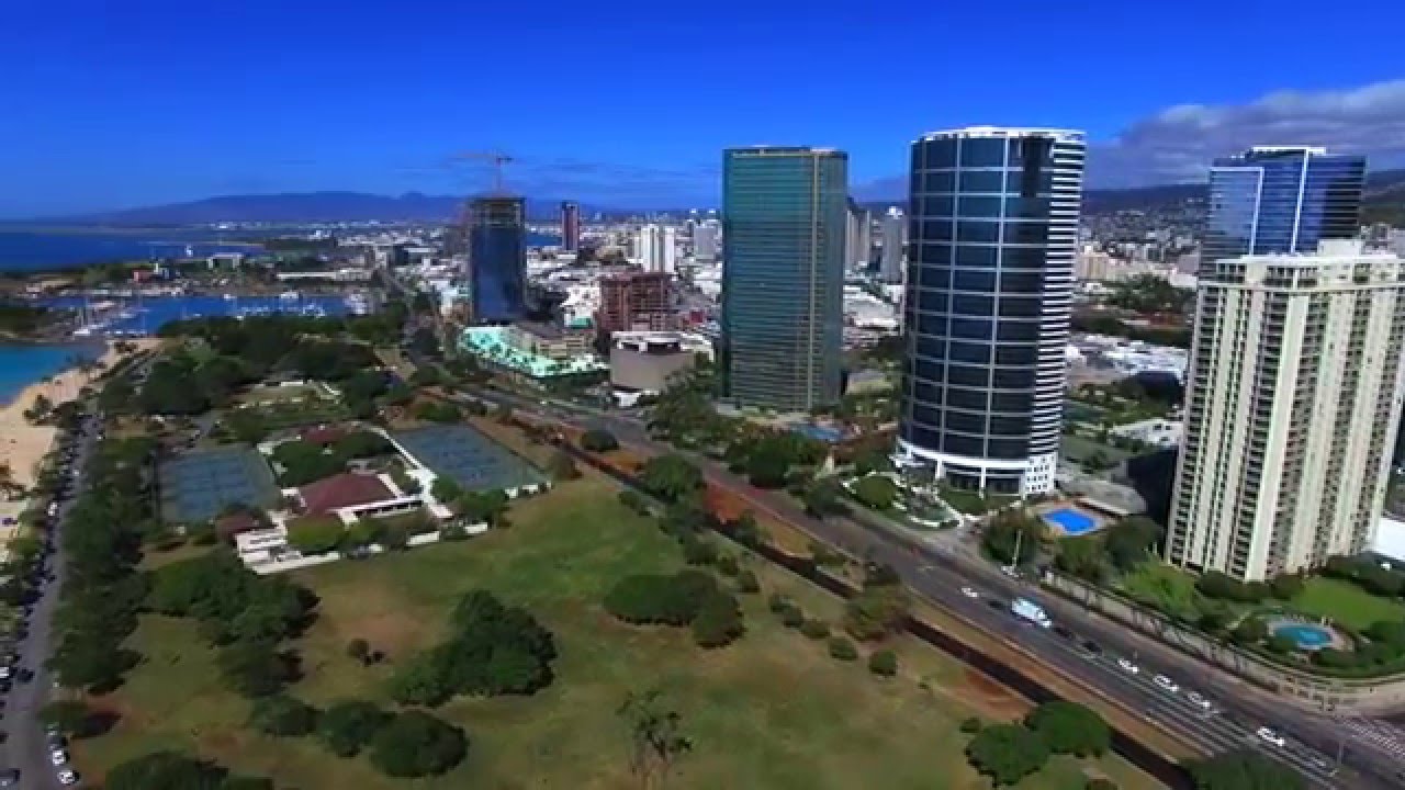 Hokua: A Luxury Honolulu Condo - YouTube