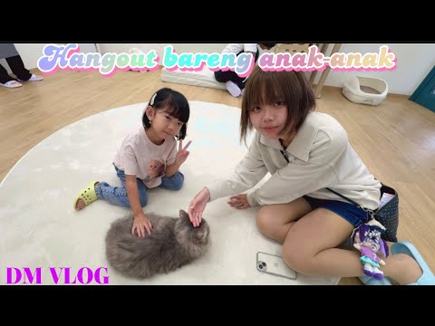 FREE CAT PLAY CONTINUE TO SECOND STREET WITH KAKA WAKANA & AKARI