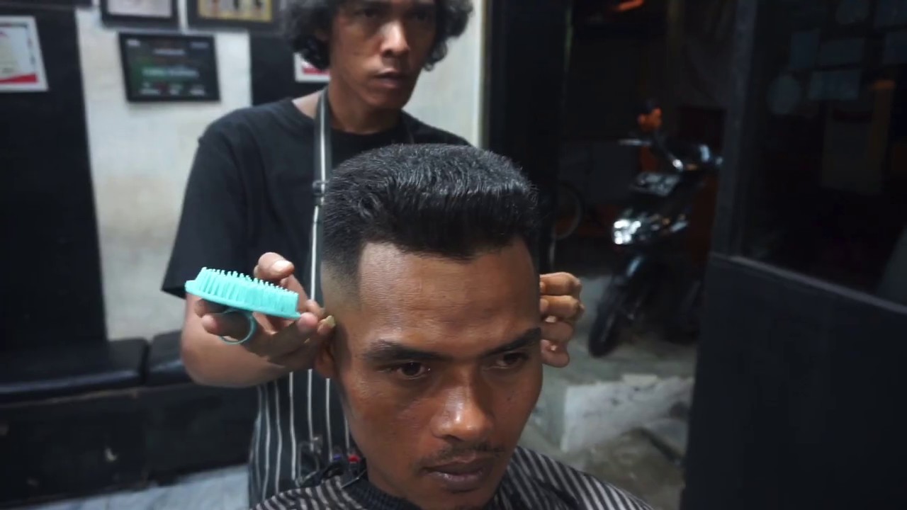 1990 flattop haircut ( cukur cepak kotak cepak petak 1990an) - YouTube