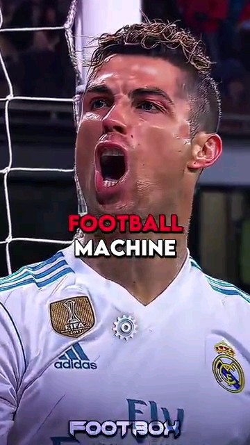 Normal people vs football fans 🧠🗿 #trending #football #soccer #ronaldo ...