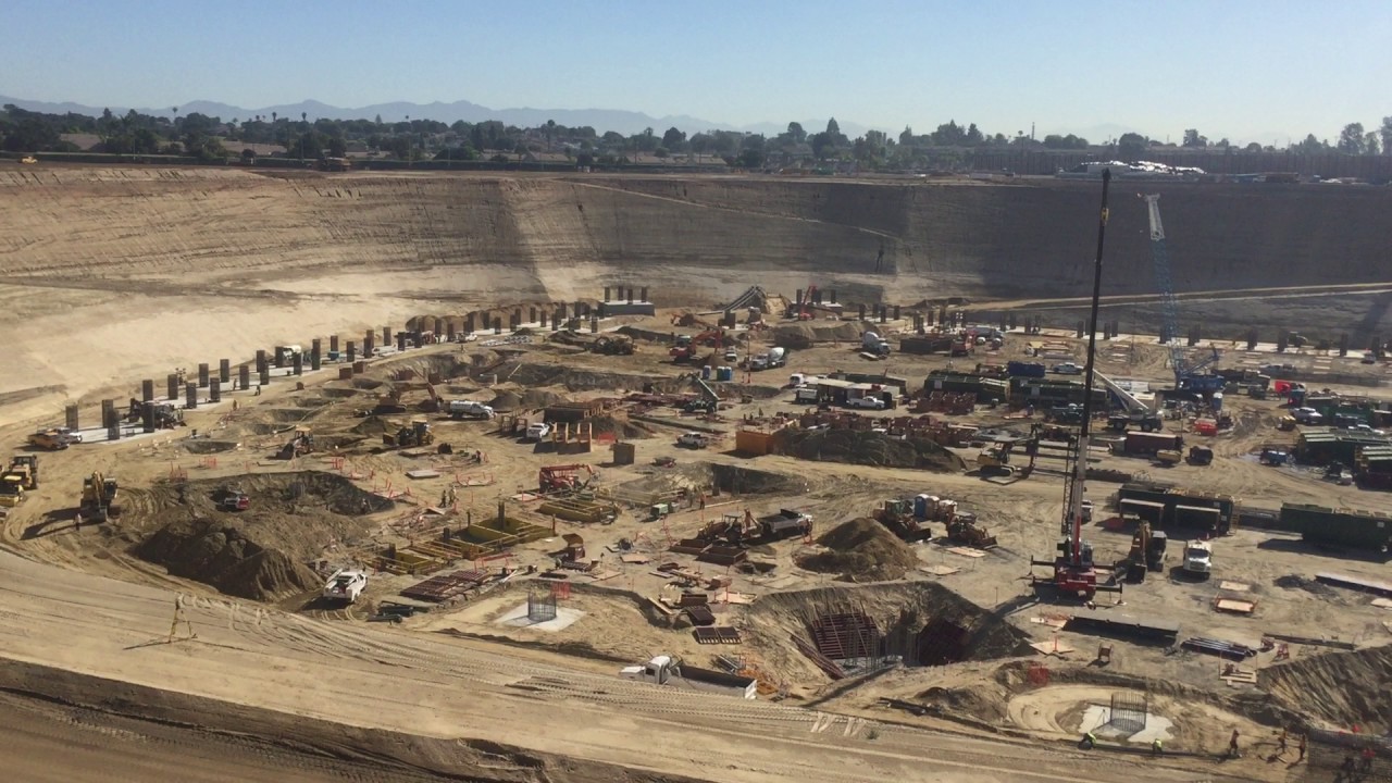New Los Angeles Rams Stadium Foundation Construction - May 2017 - YouTube