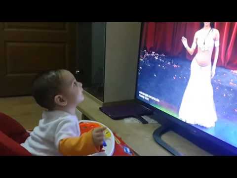 dansöz gören bebek