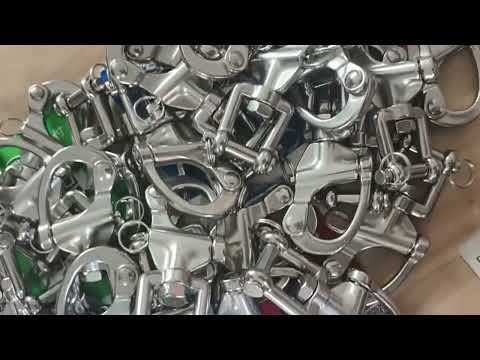 This is Marine Stainless Steel Quick Released Swivel Eye Snap Shackle