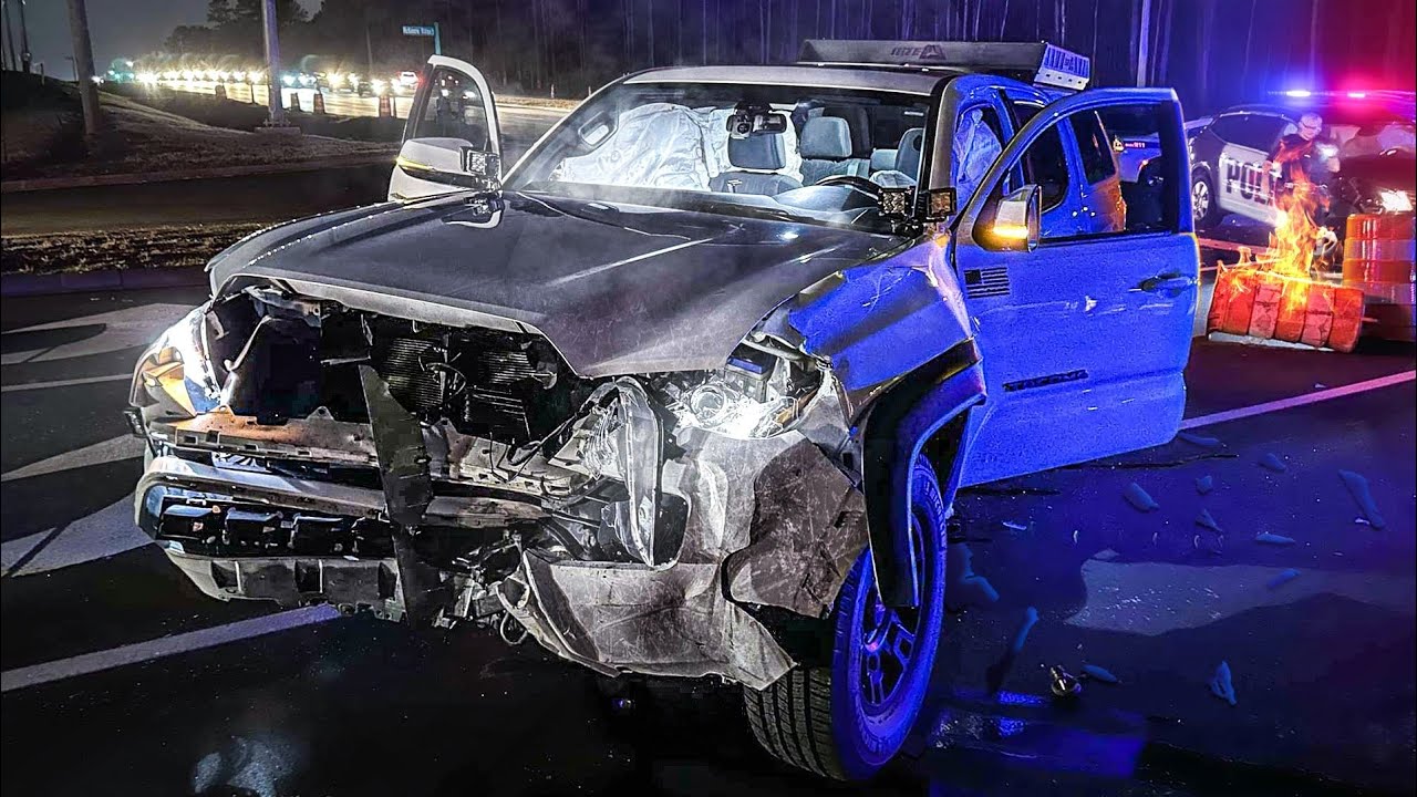 PICKUP TRUCK TOTALED IN CRASH - YouTube