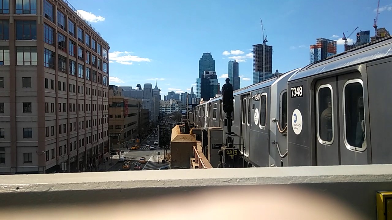 IRT Subway: Main St Bound R188/R142A Convert 7 Train arrived @ 33 St ...