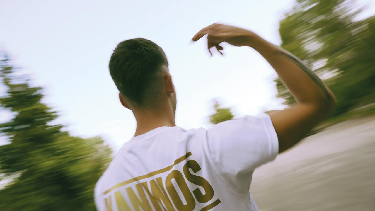 Cery - Mi Cabeza Dando Vueltas - YouTube