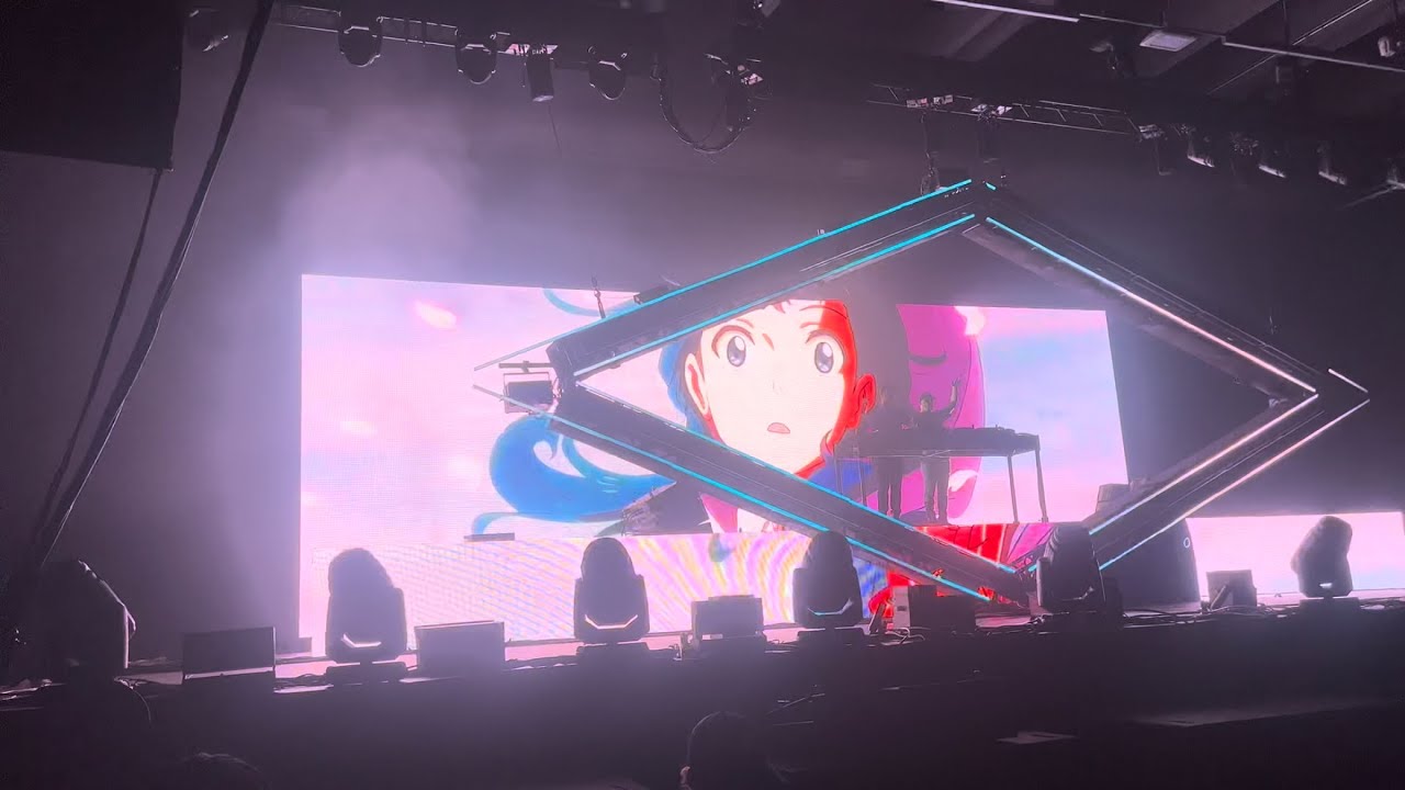 SLANDER & William Black - Back To U / THE THRIVE TOUR - YouTube