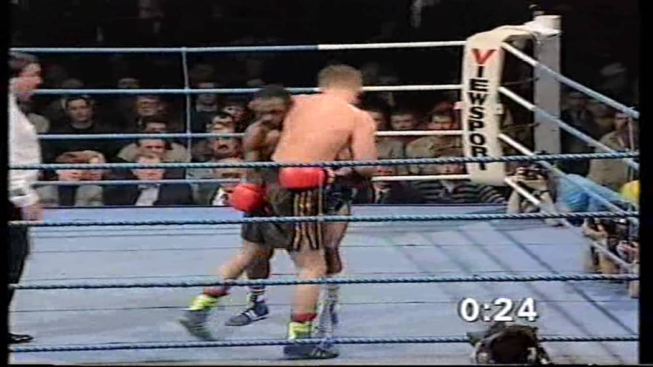 James Cook vs Cornelius Carr (Rounds 11 and 12) sound issues - YouTube