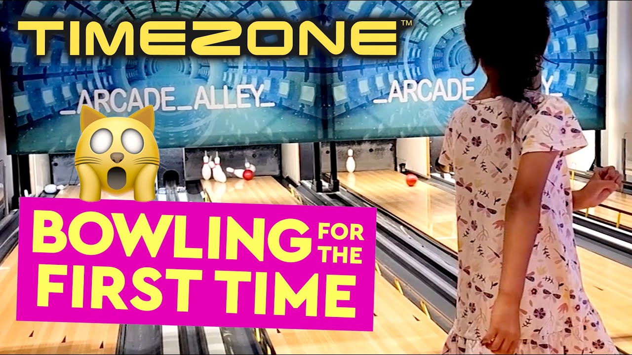 Bowling for the first time in Timezone // Mini Bowling - YouTube