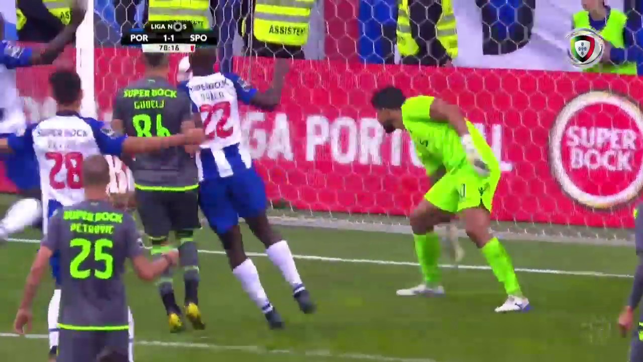 Goal | Golo Danilo: FC Porto (1)-1 Sporting (Liga 18/19 #34) - YouTube