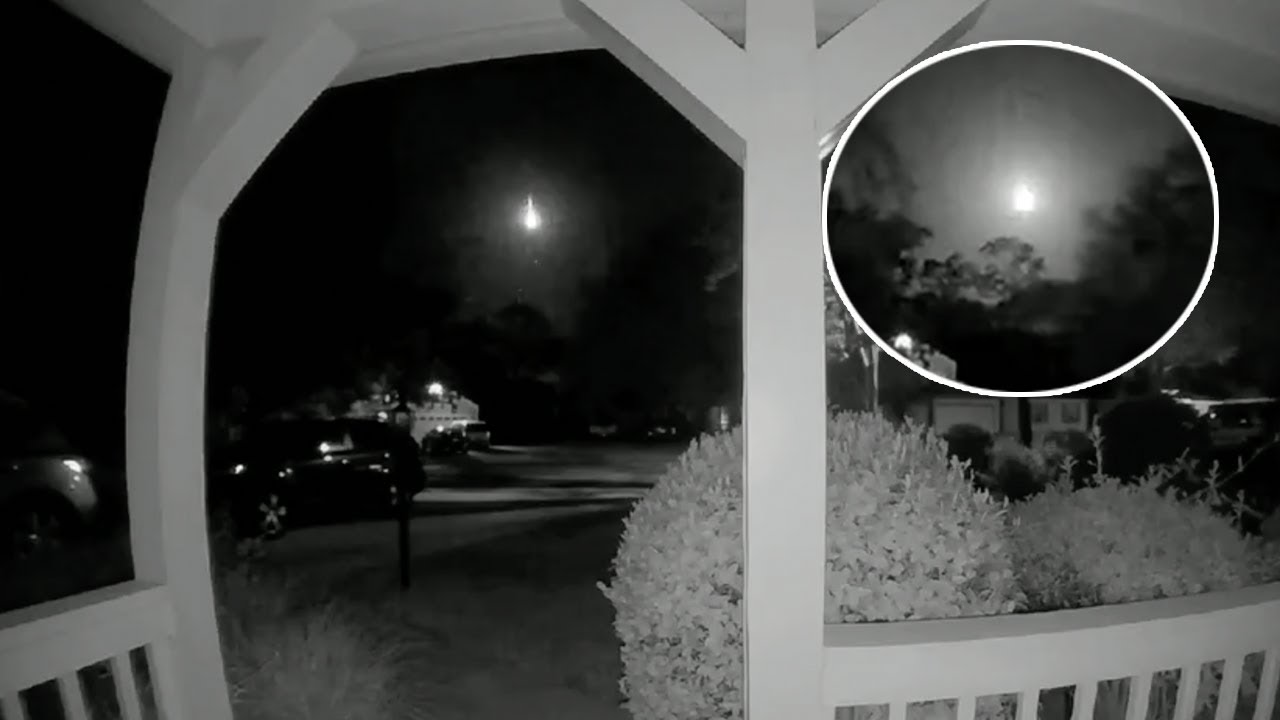 Meteor Caught On Door Bell Camera - YouTube