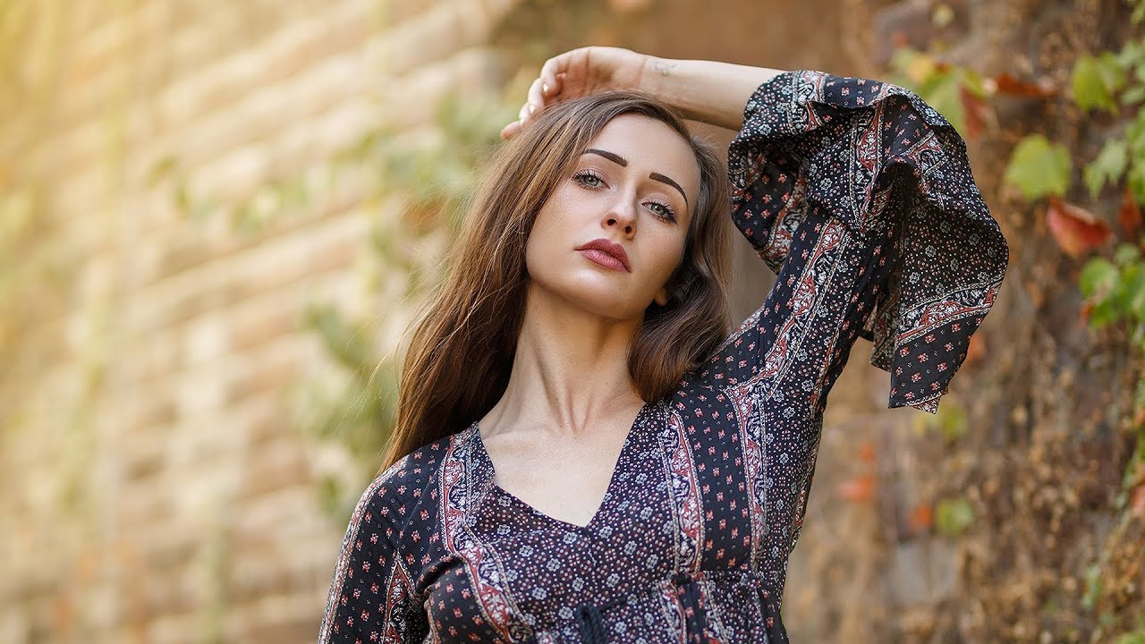 How to Add A Fake Lens Flare / Sun Flare - Photoshop Tutorial 4k UHD ...