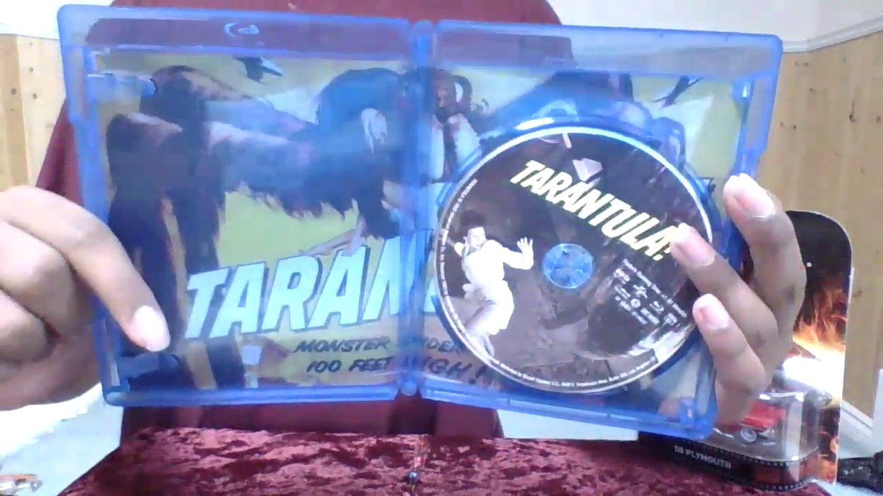 TARANTULA 1955 SCREAM FACTORY BLU-RAY UNBOXING REVIEW - YouTube