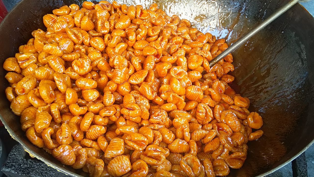 Indian Traditional Festival Sweet Gavvalu Recipe | Sweet Shells Making ...