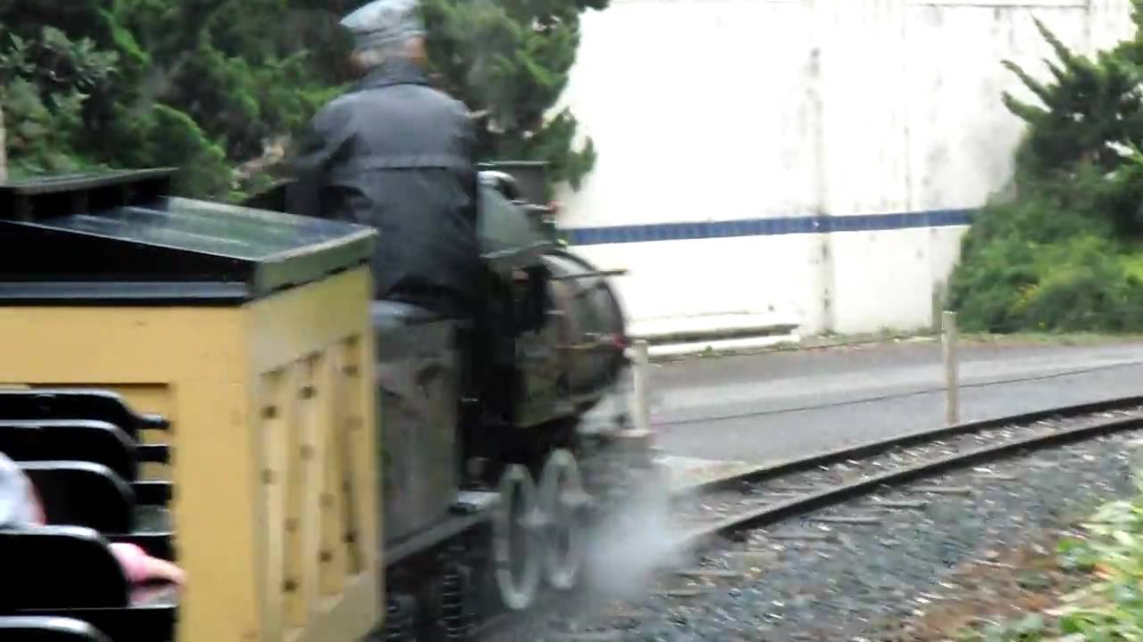 San Francisco "Little Puffer" steam engine - Casio EX-FS10 - YouTube