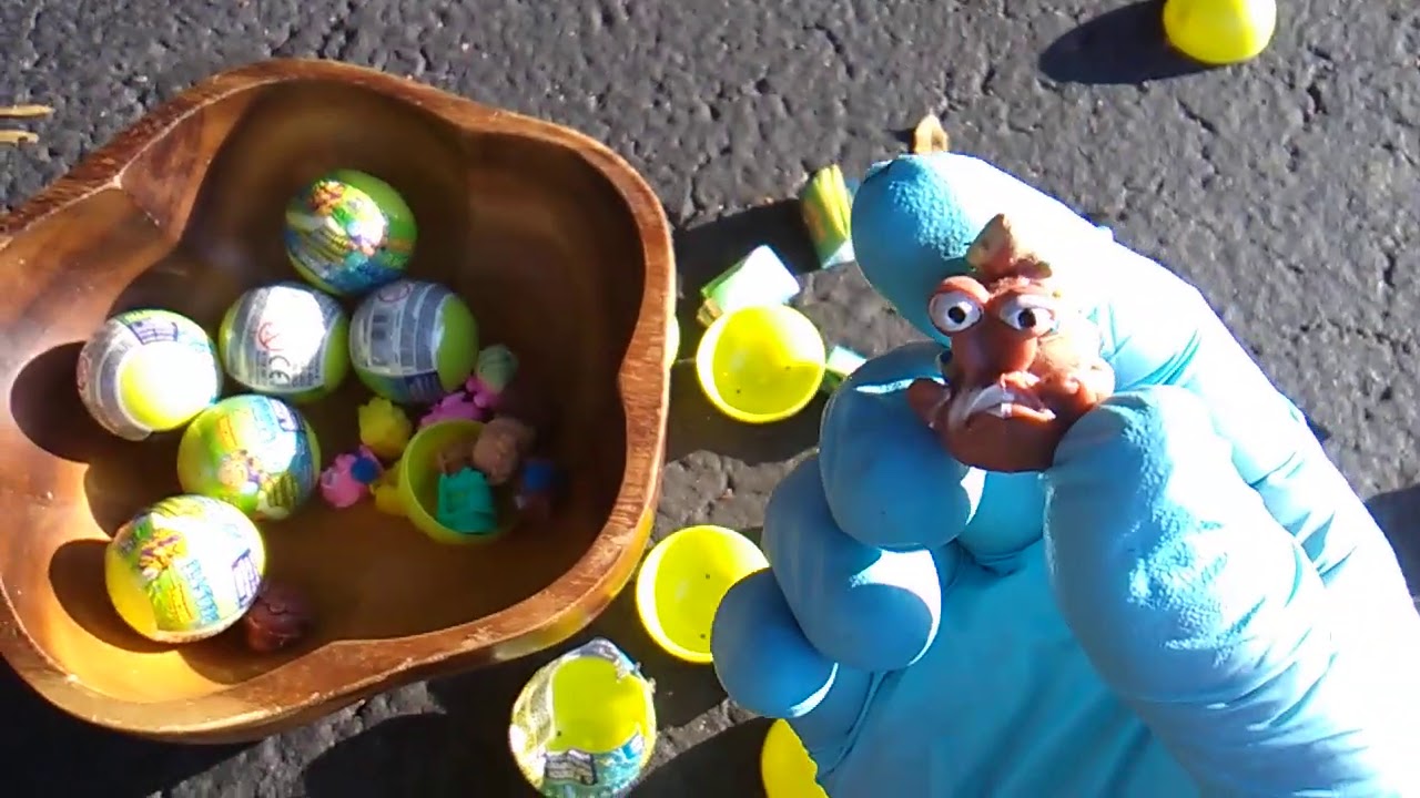 Beastie Buddies! NEW Orb Arcade Capsule Toys at Dollar Tree! - YouTube