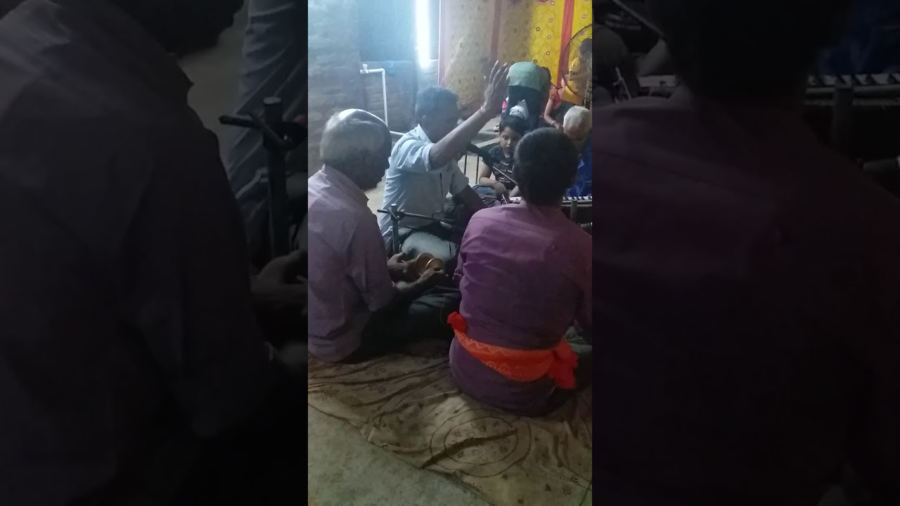 Bando devi tohe charna ho adham udharan bhav harna. Chopahara katha ...