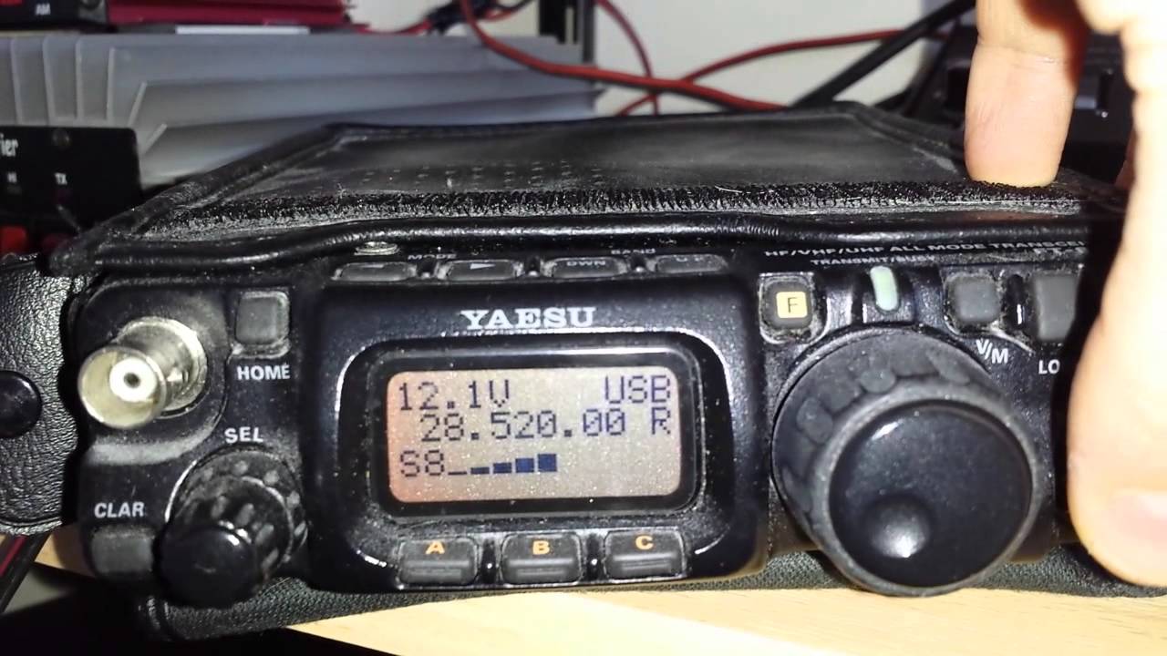 Yaesu ft-817 qrp on Icom ah703 antenna LZ1YG de 2E0IJK - YouTube