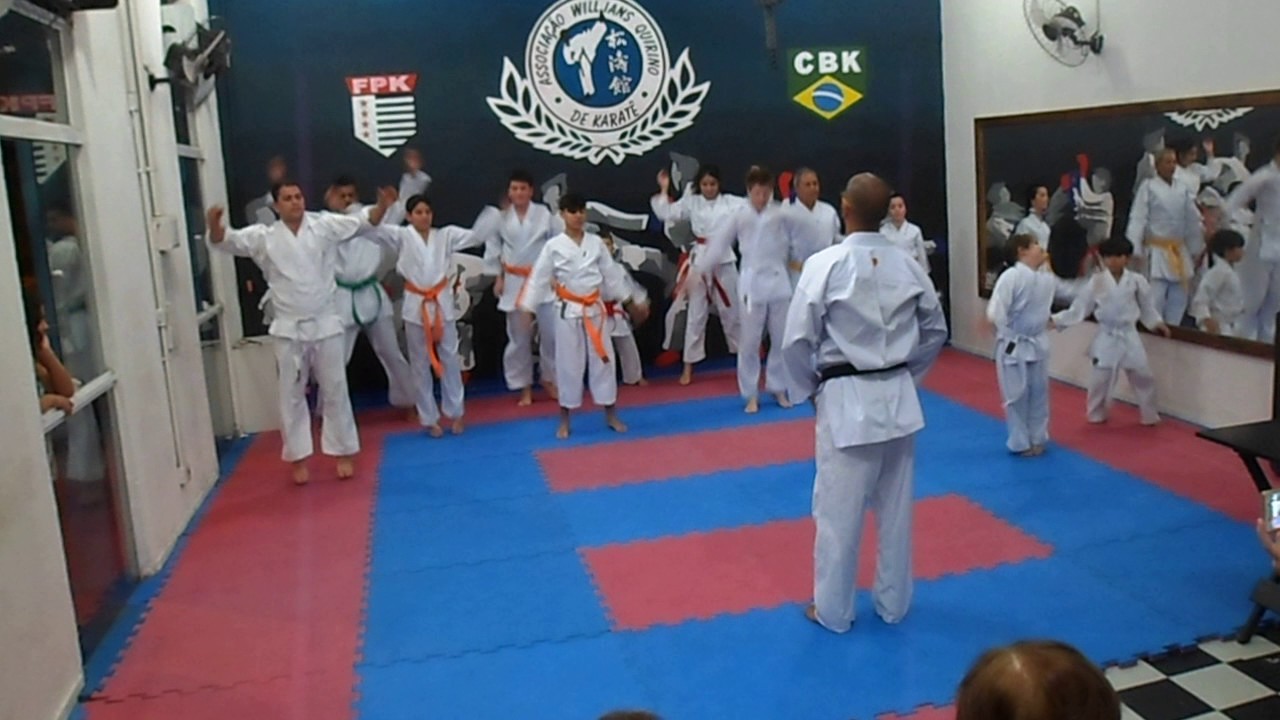2 ARTHUR KARATE VERMELHA em 28 062017 18 30min 002 - YouTube