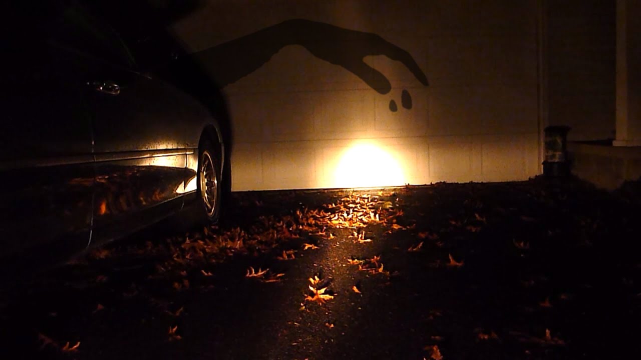 Ghost Sighting Caught on Tape 2014 - YouTube