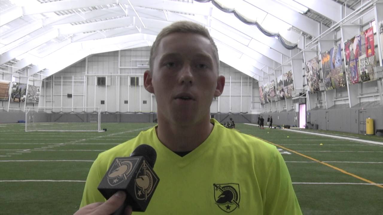 Athlete of the Week: Justin Stoll - Men's Soccer - YouTube