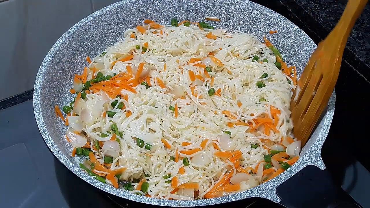 Vegetable Noodles | Easy Quick Vegetable Noodles Bangla Recipe Fast ...