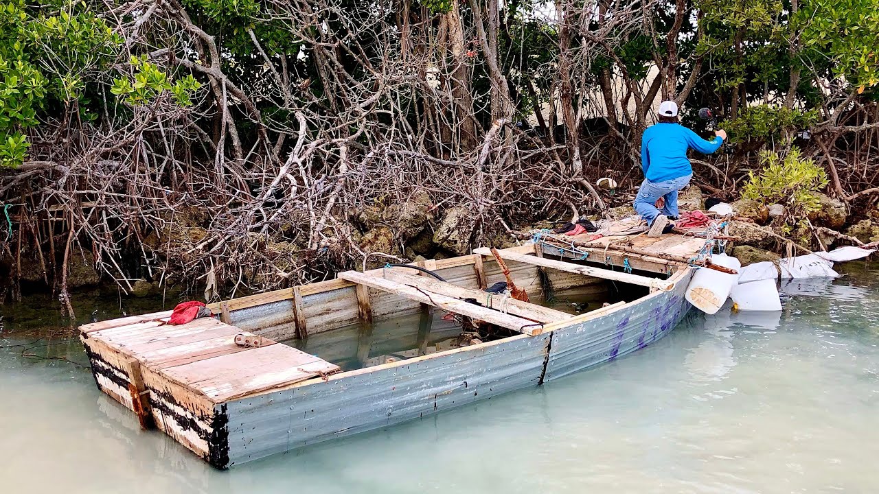 Found a *Cuban RAFT* - Catch and Cook - Stone Crab Dinner - YouTube