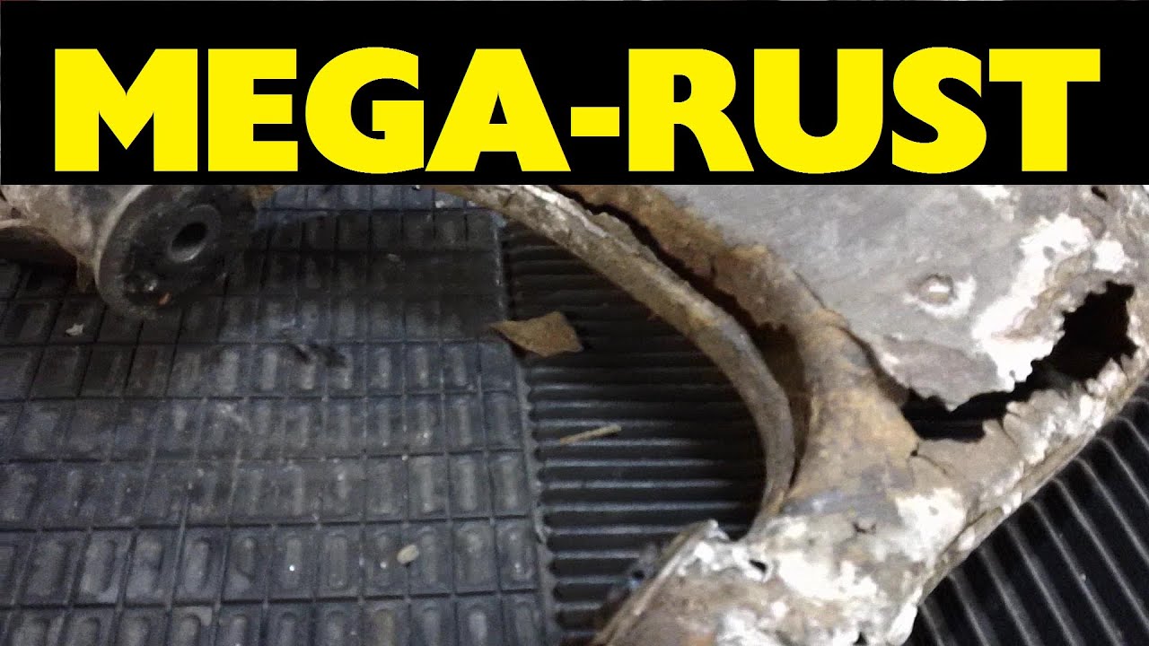 Rusty Control Arm Almost Breaks Off A Nissan Pathfinder - YouTube