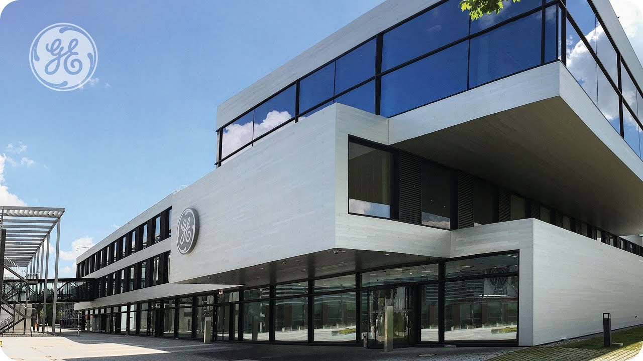 GE Additive's Customer Experience Center in Munich - YouTube