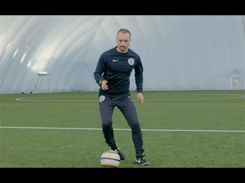 The Flip Flap | Telegraph Football Skills School - YouTube
