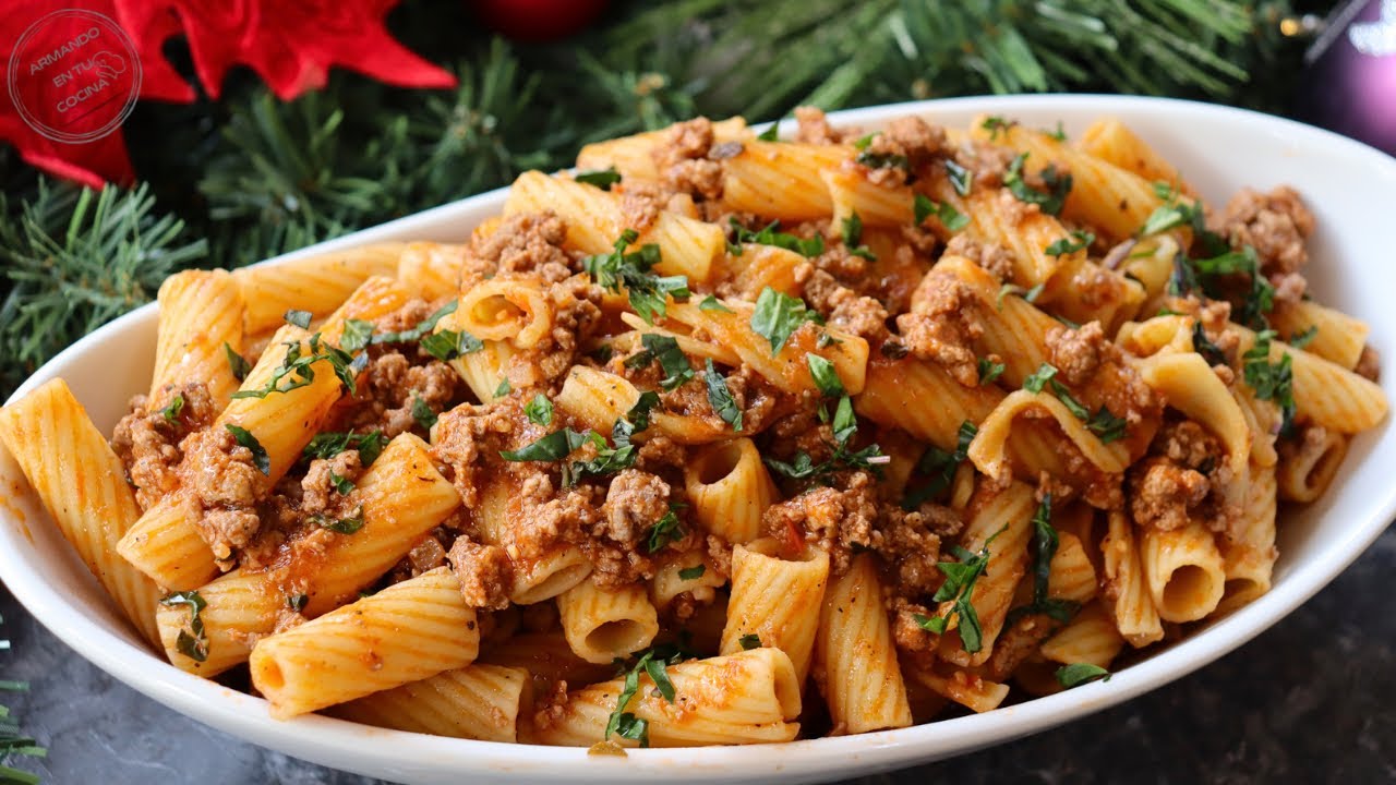 Pasta De Pluma Con Carne - YouTube