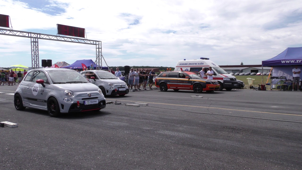 Fiat Abarth 500 vs Fiat Abarth 500 - 🚗💭 Drag race 🚦 - 1/8 mile drag ...
