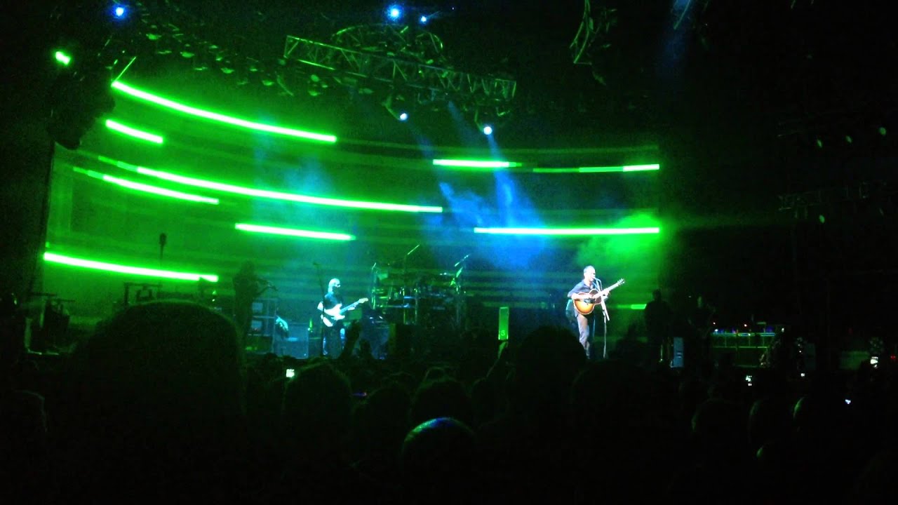 Dave Matthews Band-- Warehouse Intro 8/23/2013 - YouTube