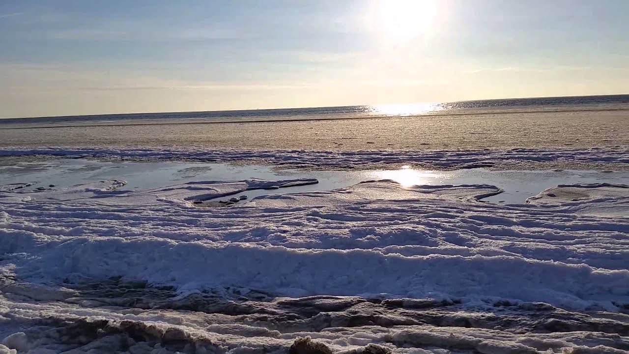 Frozen ocean in Stone Harbor NJ - YouTube