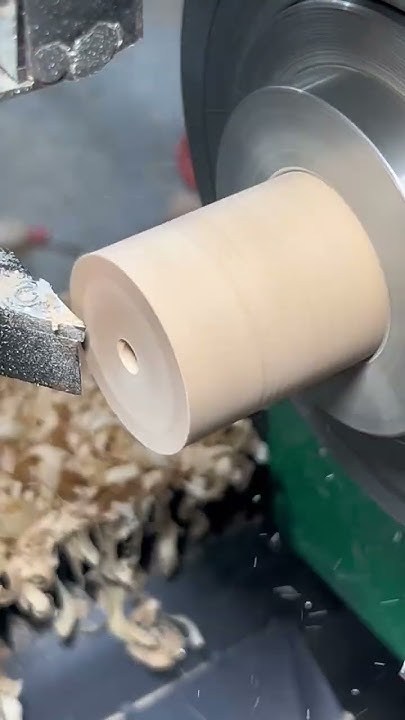 Through hole 40 push back automatic loading CNC woodworking lathe, test ...