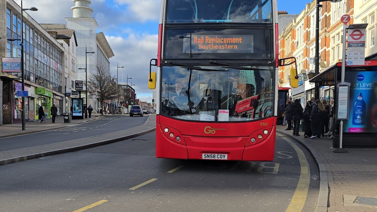 Go Ahead Commercial ADL Enviro 400 Trident EN1 SN58 CDY Thameslink RR ...