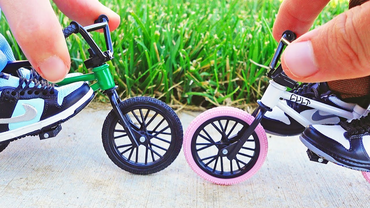 BMX Finger and his broken bike | White Cult Bmx Bike & Tech Deck Ramp ...